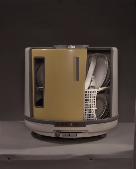 Dishwasher – Electrolux Group